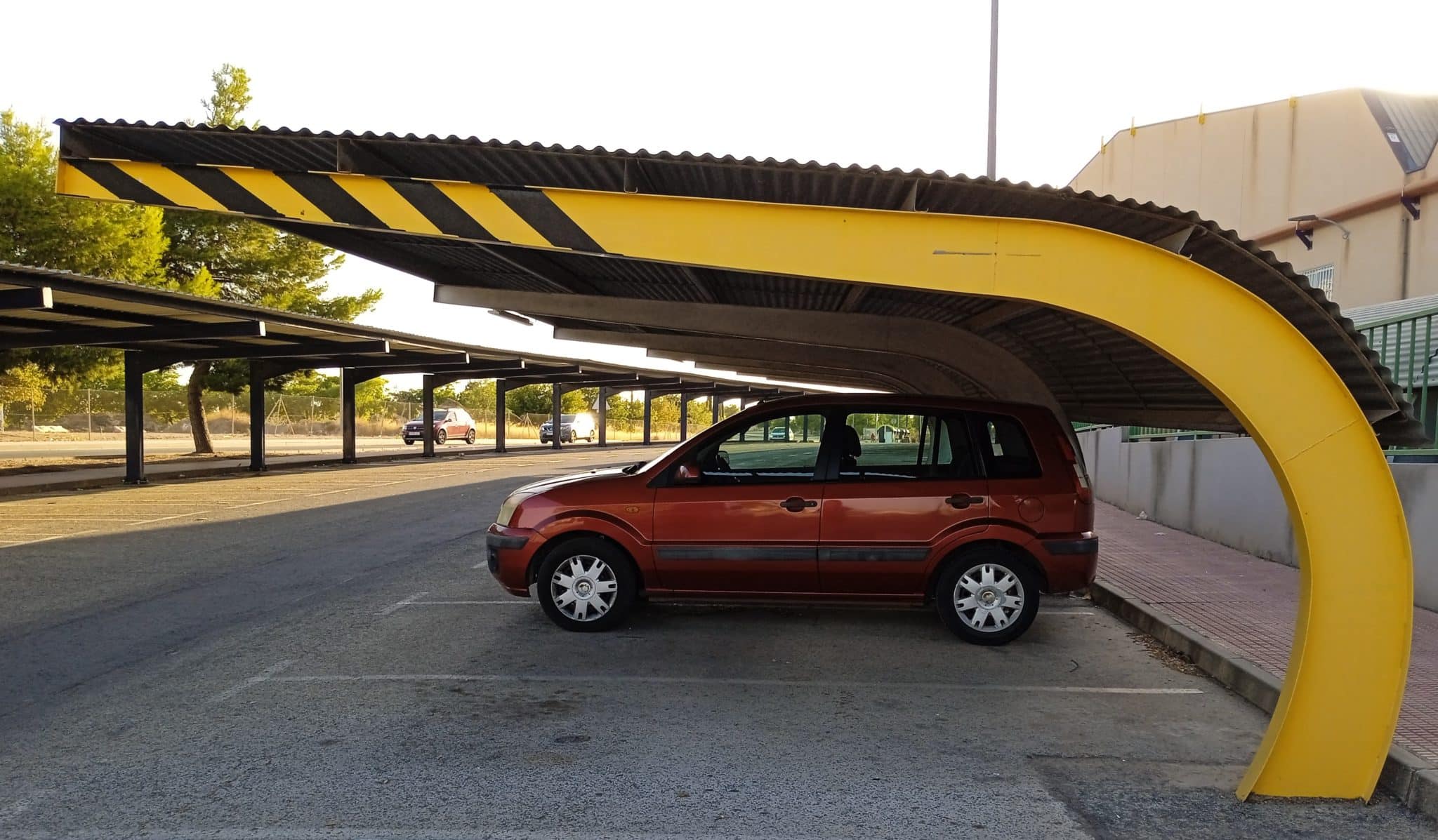 ¿Qué materiales utilizar para realizar una zona de aparcamiento ...